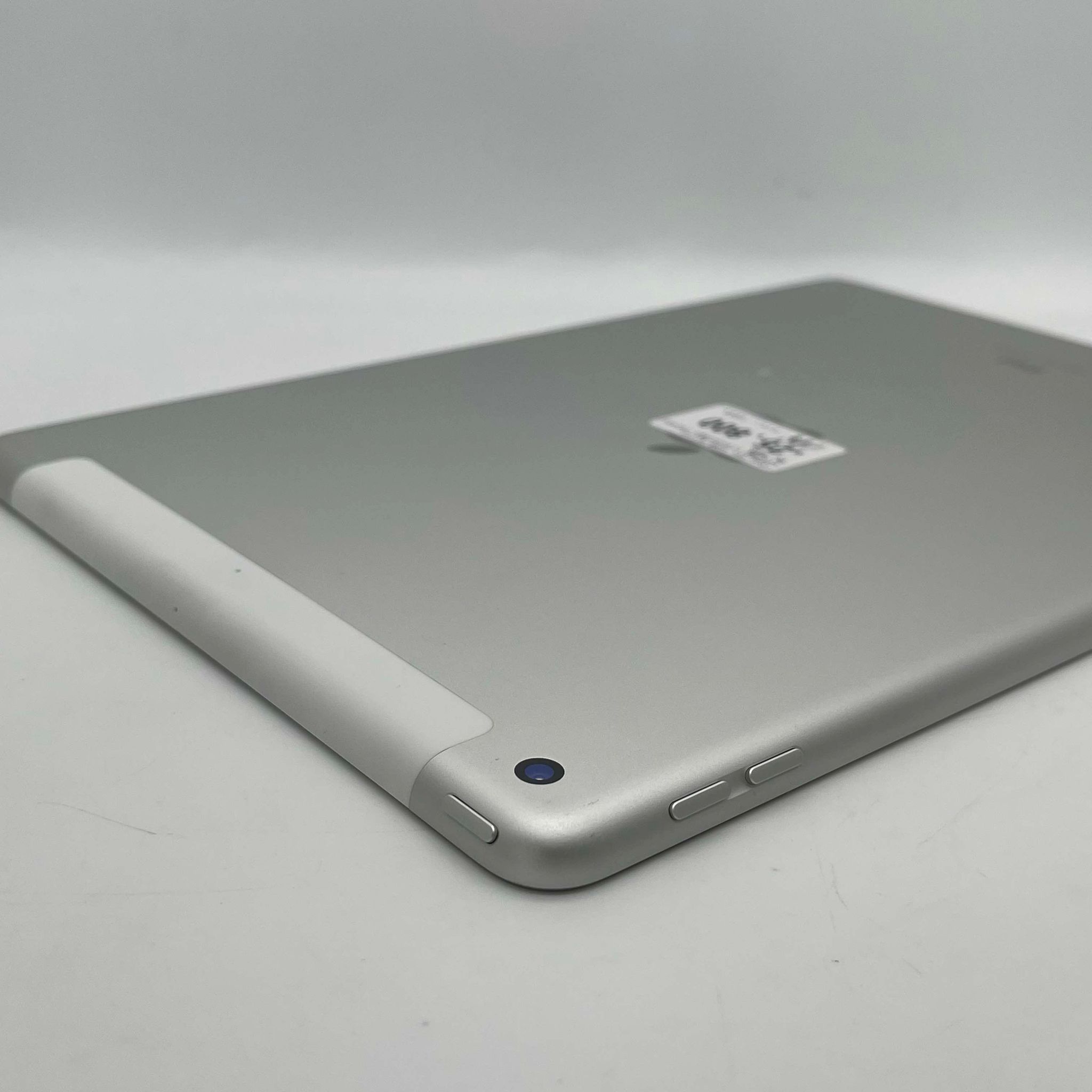 iPad Gen 7 32GB Silver SIM FREE